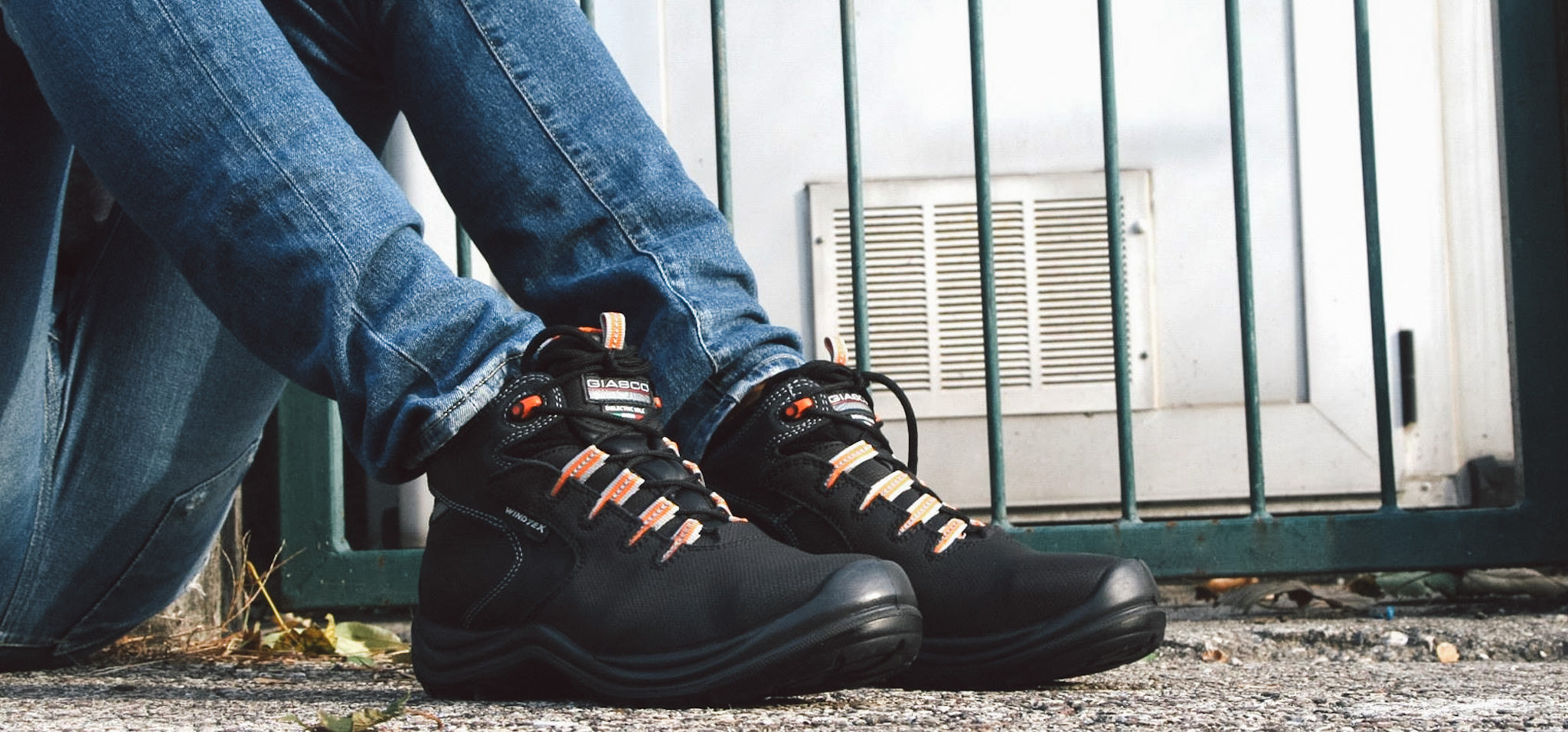 Safety shoes – PROSCO